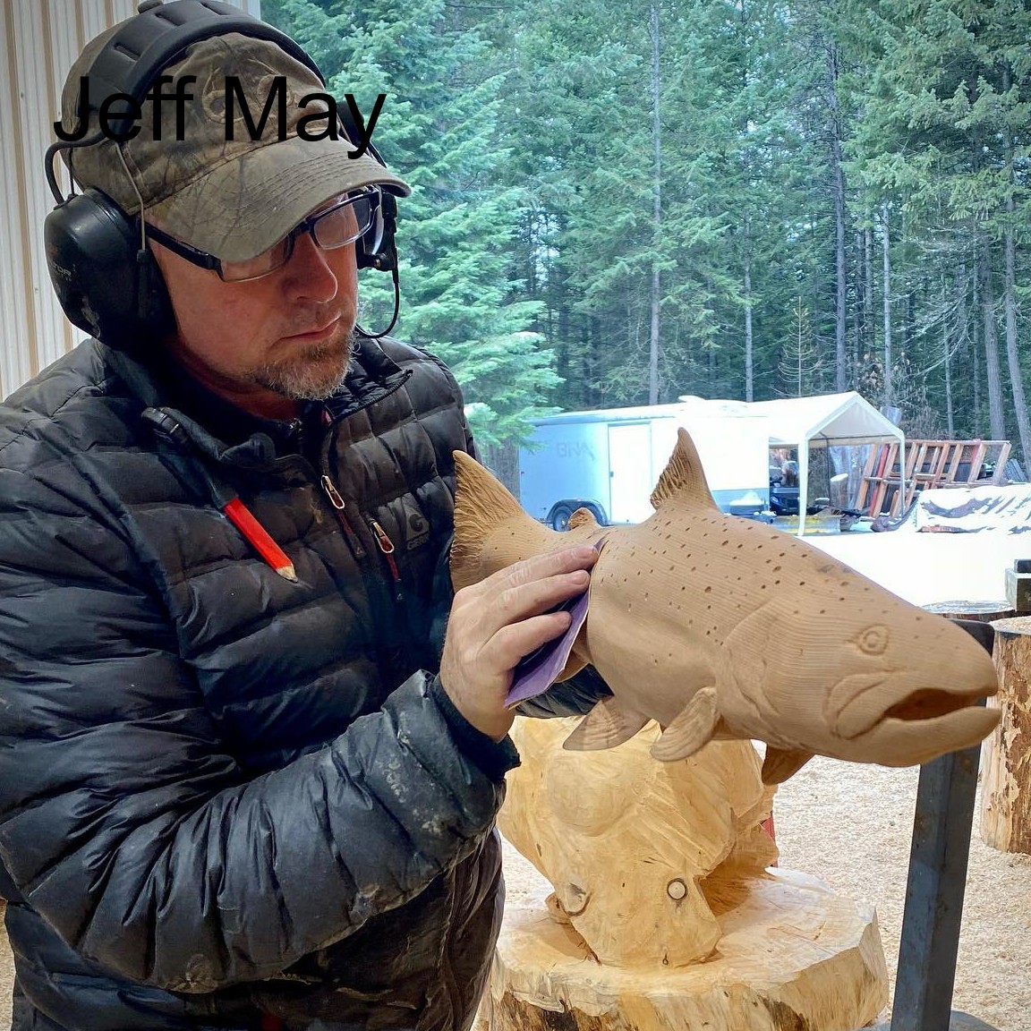 Jeff May - Chainsaw Carving | Lyssna här | Poddtoppen.se