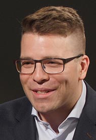 Simon Jackson: Falling in Love with Mother Nature