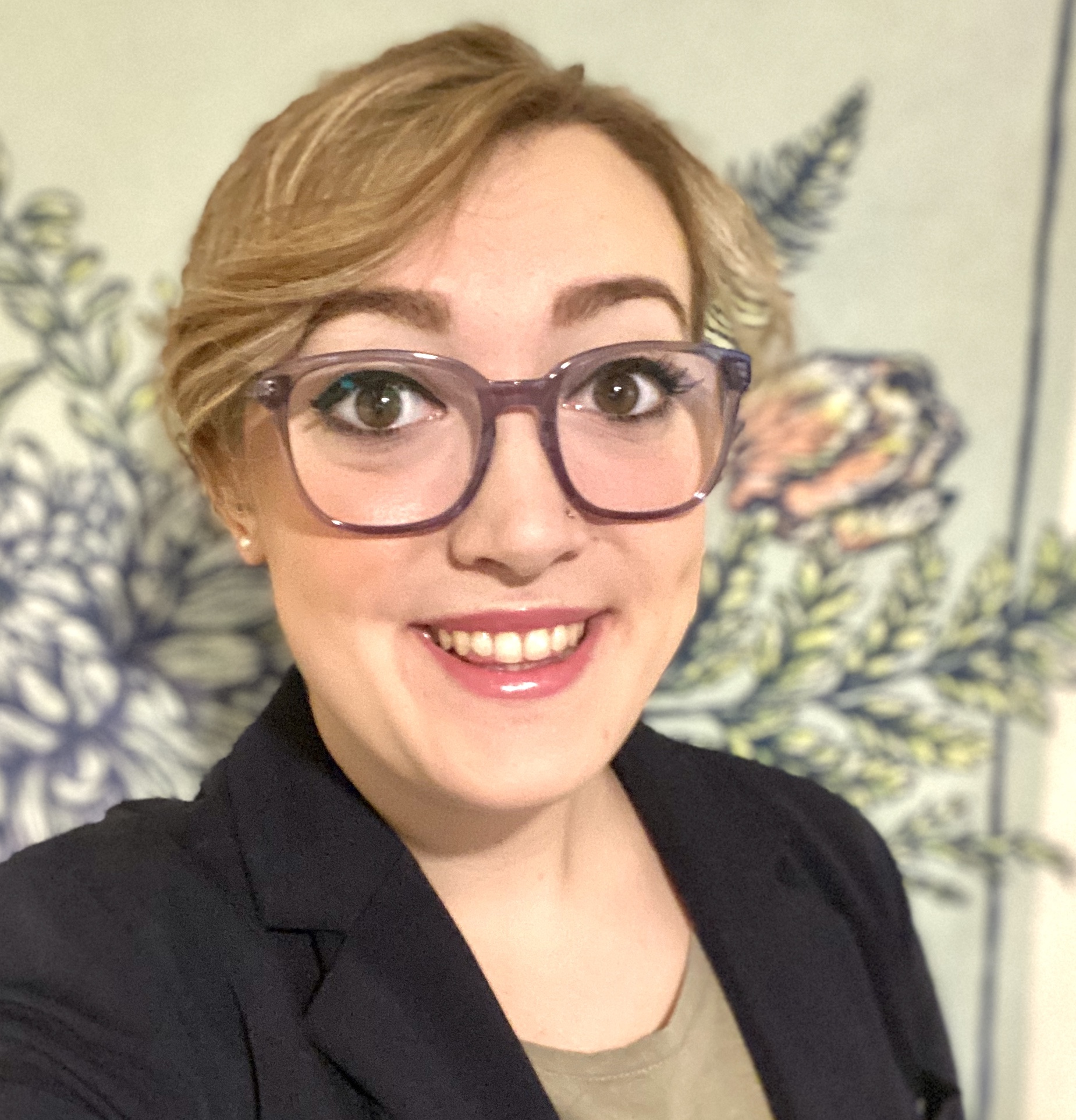 Hannah Murphy's Instagram, Twitter & Facebook on IDCrawl